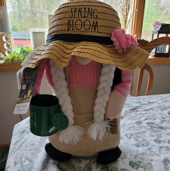 Rae Dunn | Accents | Rae Dunn Spring Bloom Weighted Gnome | Poshmark